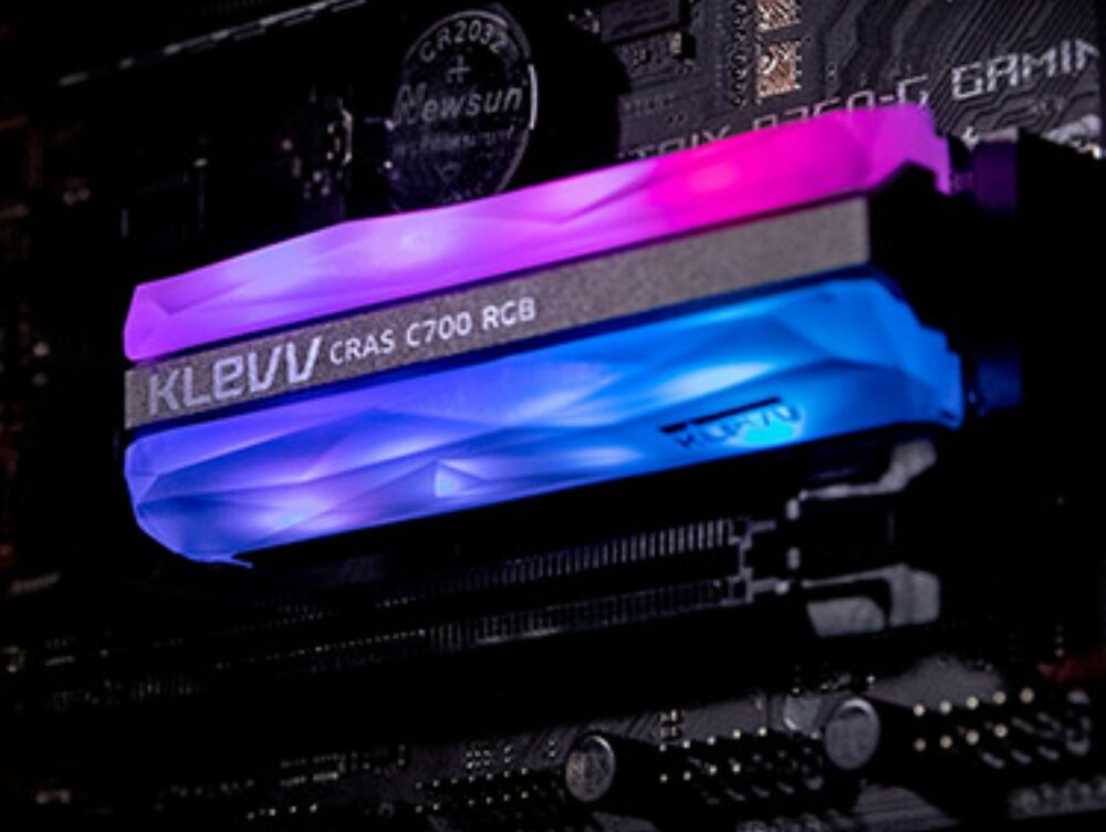 SSD M.2 NVMe 2280 KLEVV CRAS C700 RGB 240Go - infinytech-reunion