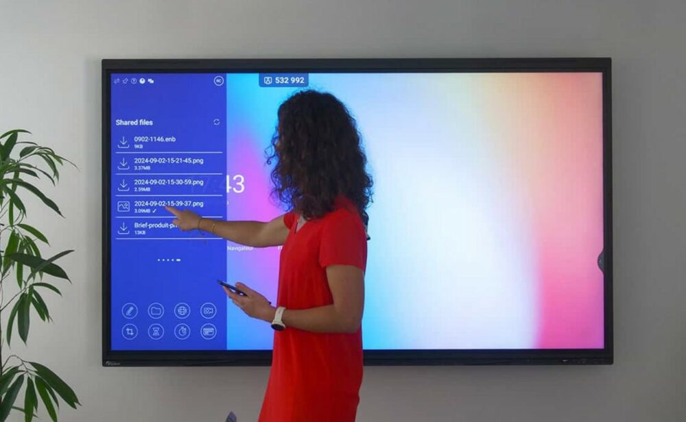 Ecran intéractif SPEECHI SuperGlass Pro 75" 4K (AERIEN) - infinytech-reunion